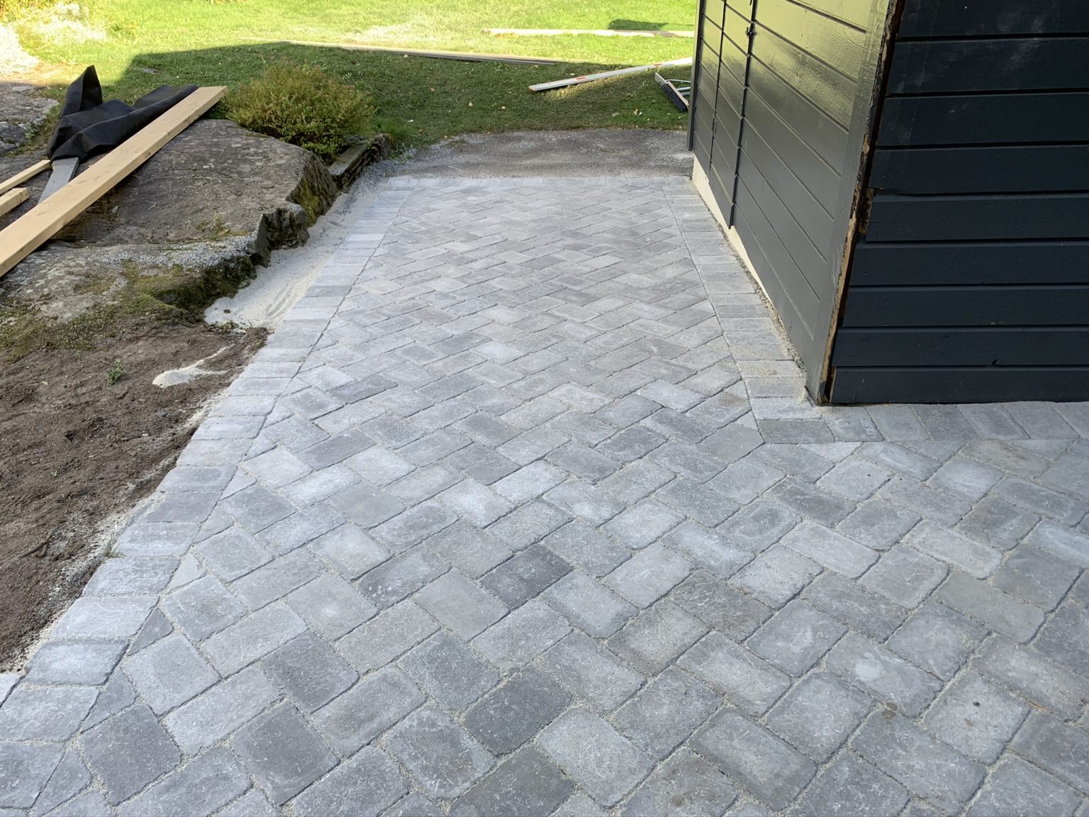 Belegningsstein - LM Bygg Og Utemiljø AS